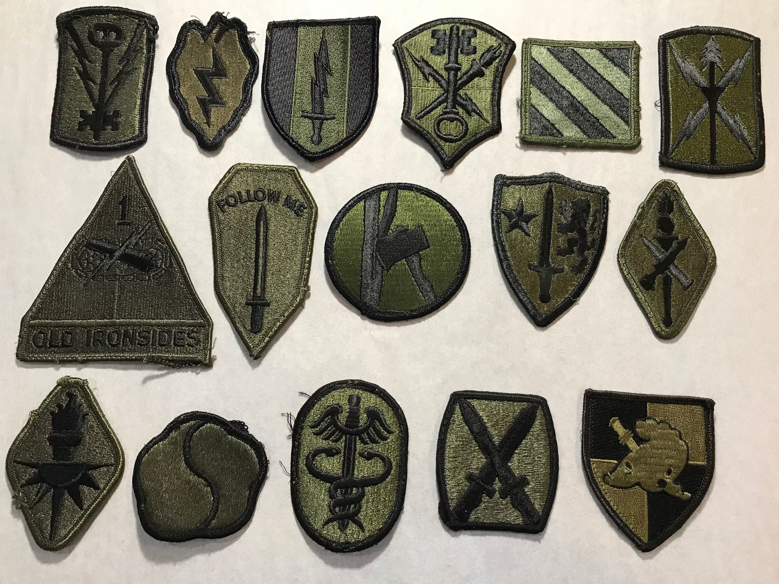 Military Patches: Symbols of Courage and Brotherhood!